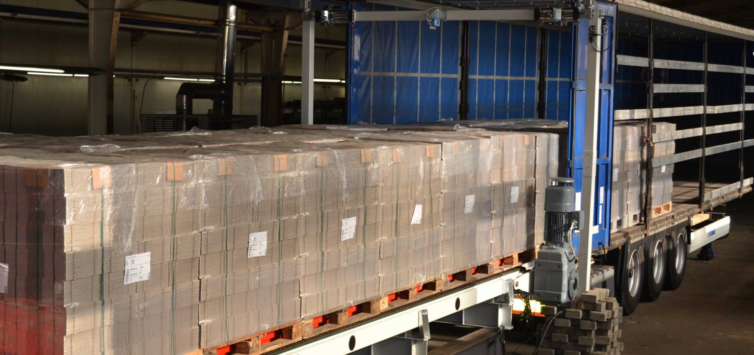 Road Transport vs Rail Transport | DHL Freight