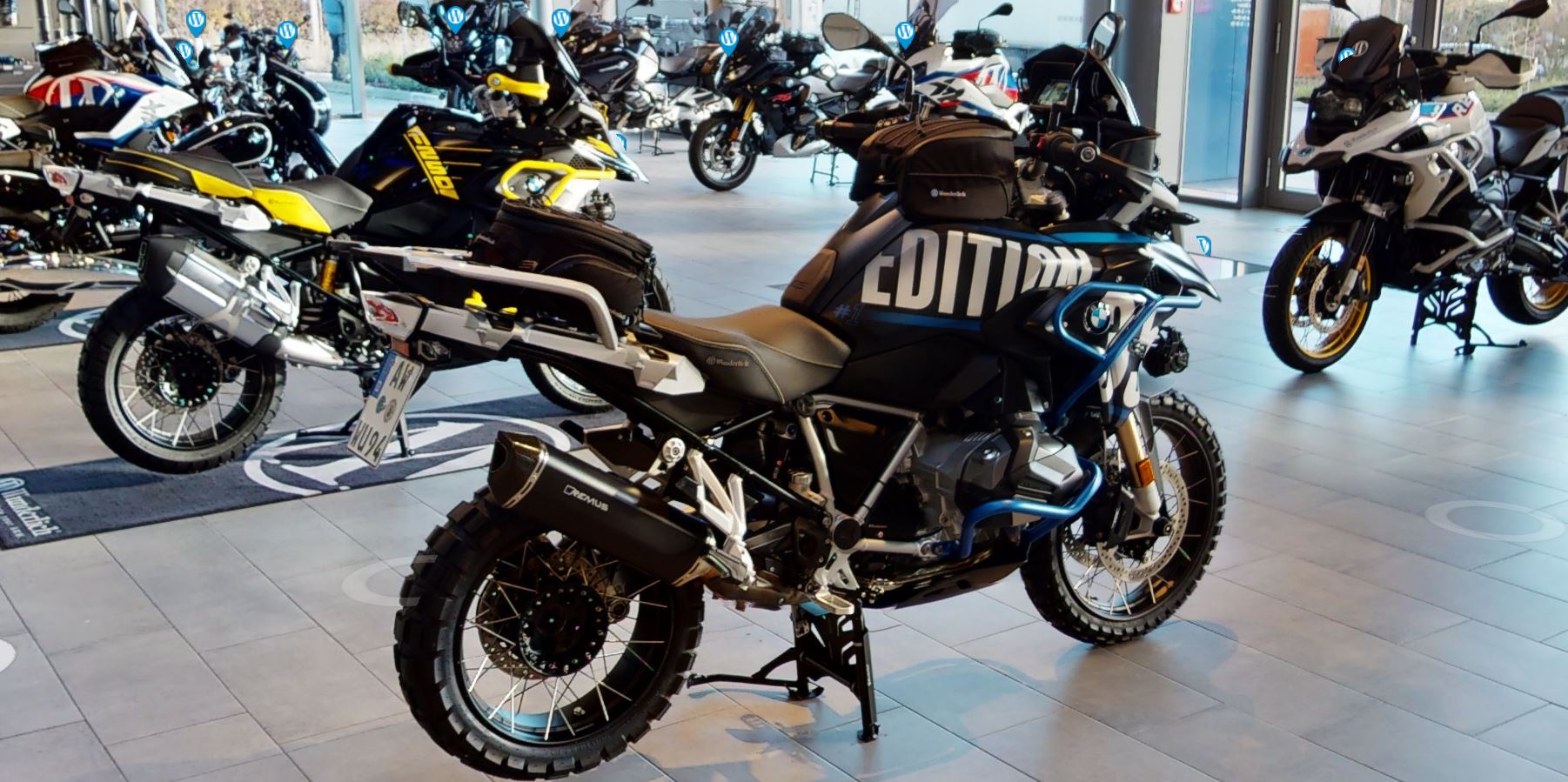 Virtual showroom for BMW motorbikes - DHL makes it possible