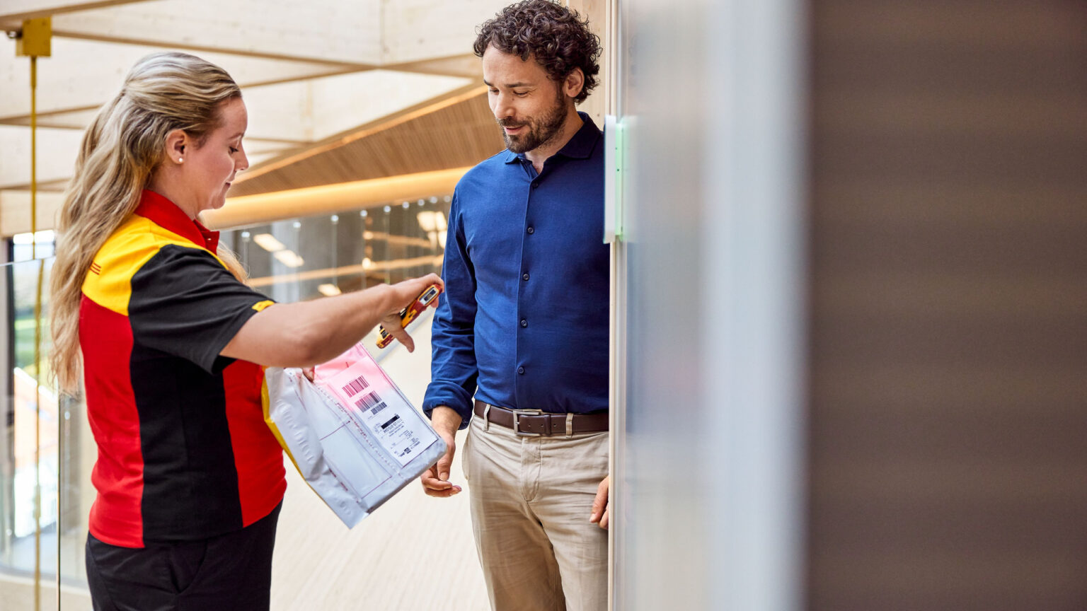 Delivery Quality: Definition, KPIs, Improvement | DHL Freight