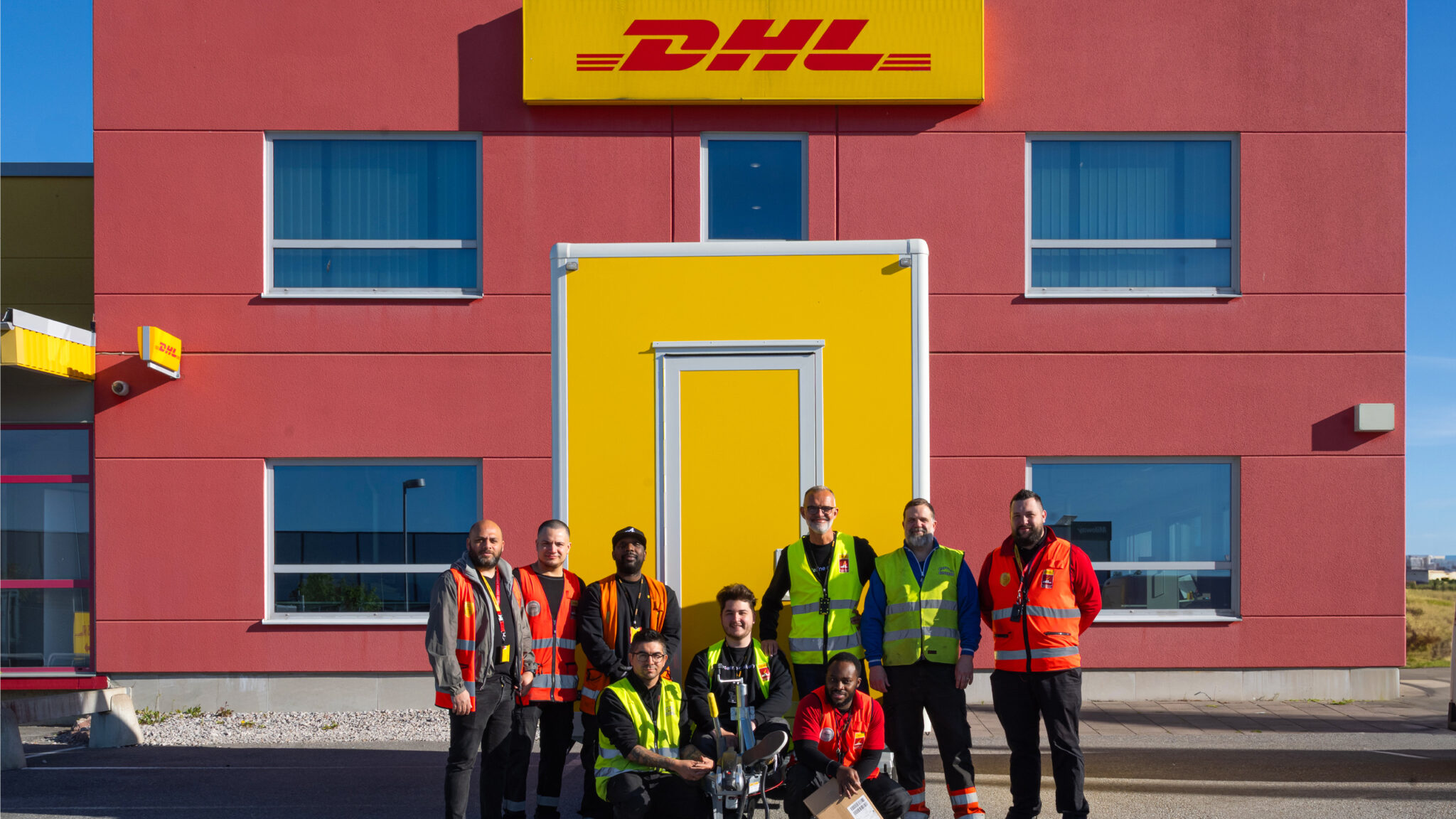 Mobile parcel locker Smarcel in practical test | DHL Freight