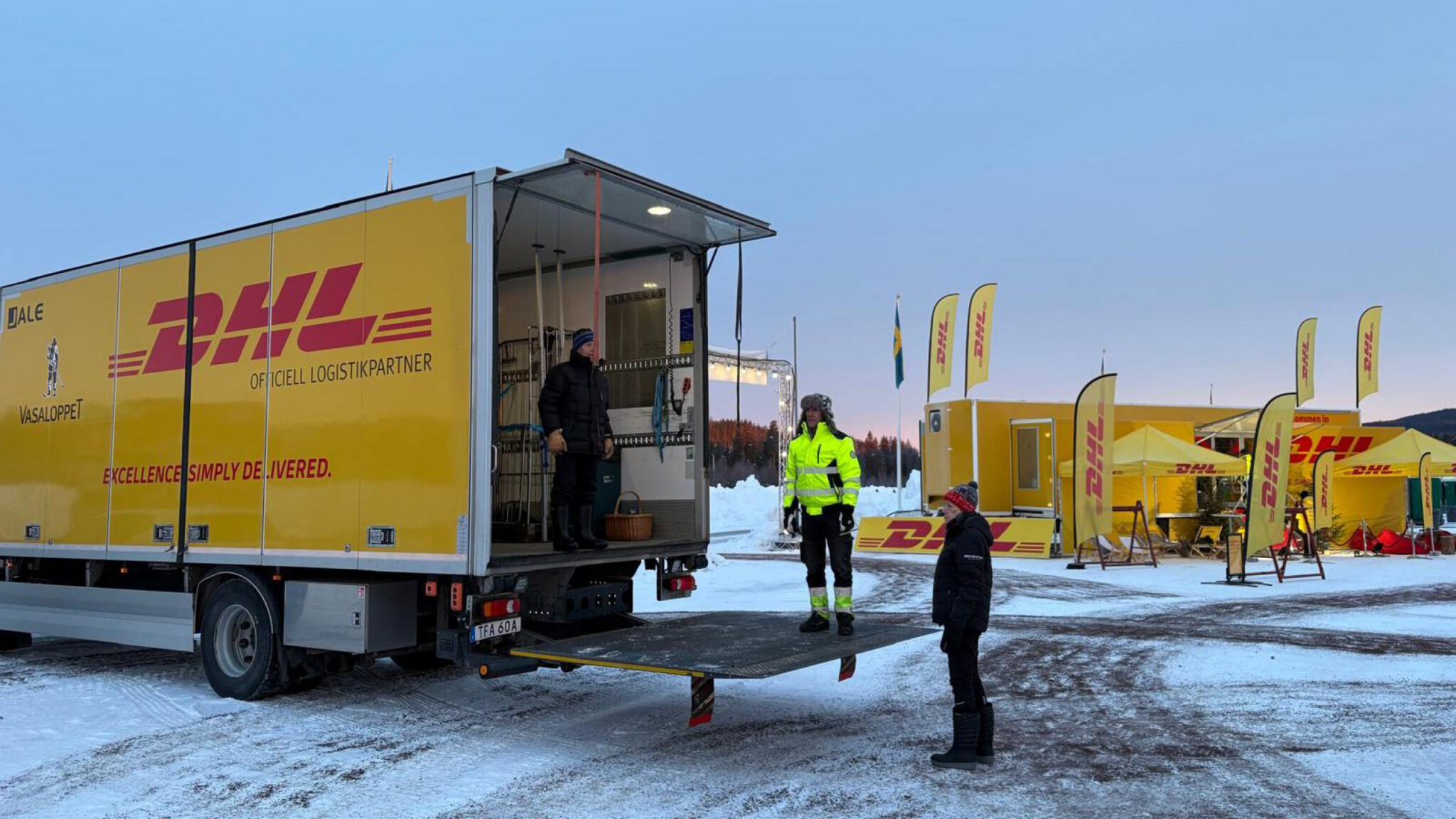 What are the means of Road Transport? - DHL Freight Connections
